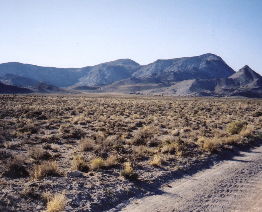 The Rockhounder: Topaz and other minerals found at Topaz Mountain, Juab ...