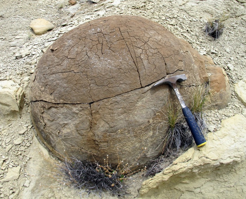 GeoSights: Marvelous Moore Cutoff, Emery County - Utah Geological Survey